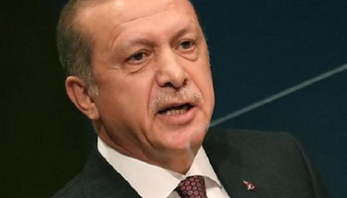 مستشار أردوغان يتوقع هروب استثمارات بقيمة 3 مليارات دولار