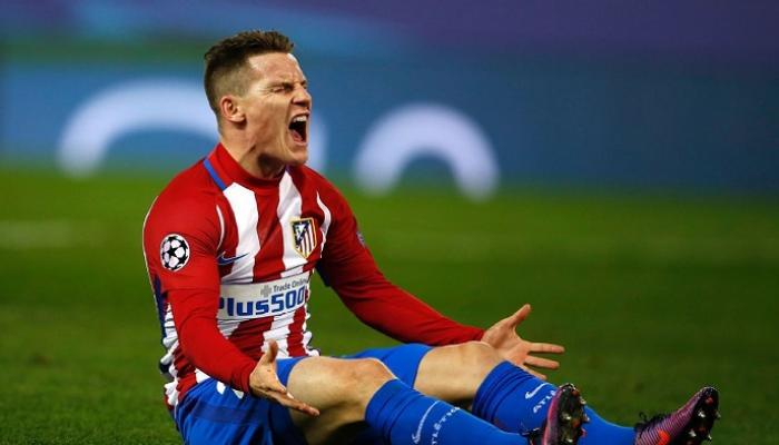 أتلتيكو يستعد للموسم الجديد في غياب جايتان وجاميرو