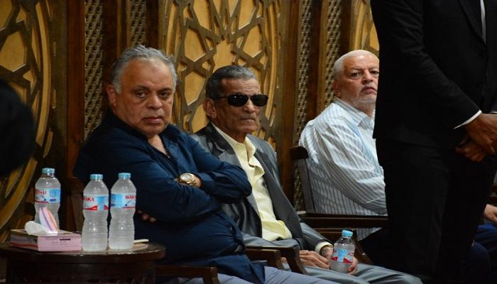 بالصور.. النجوم في عزاء جميل راتب.. ويحيى الفخراني وأشرف زكي بالمقدمة