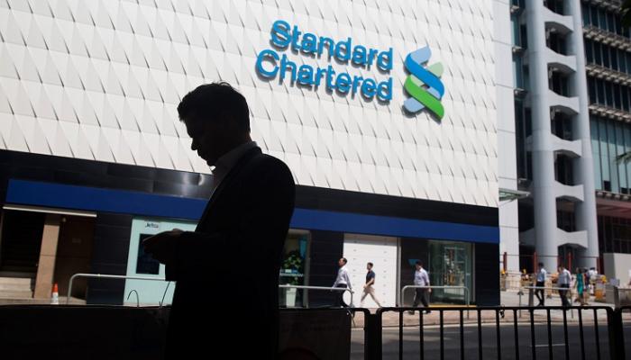 "ستاندرد تشارترد" يعدل استراتيجية النمو بخطط تخارج وخفض للتكلفة