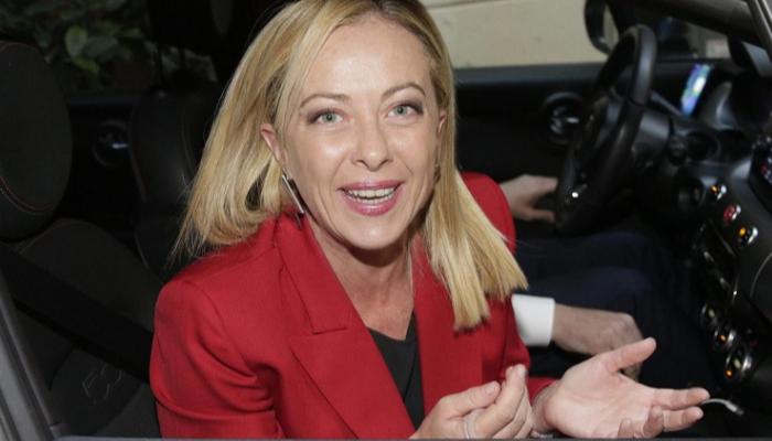 ما علاقة والد رئيسة وزراء إيطاليا المستقبلية بالمخدرات؟