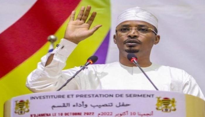 "ديبي" يعد بحكومة وحدة وطنية في تشاد