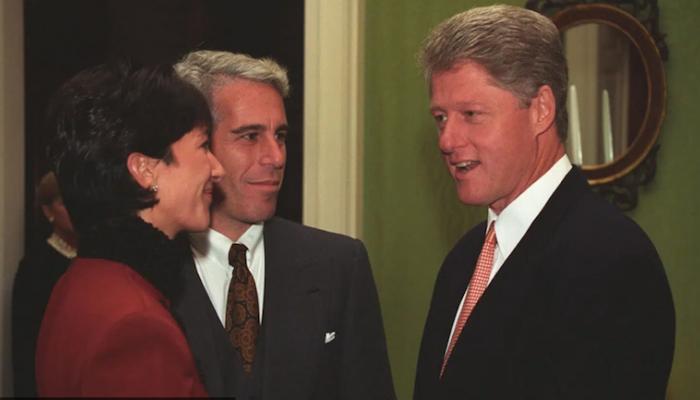 صداقة سنين مع "جيسلان ماكسويل".. ورطة أخرى لبيل كلينتون