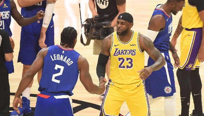 انطلاق الـNBA.. من يجرد وريورز من لقب دوري السلة الأمريكي؟