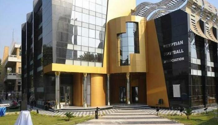 فيديو إباحي مدته 43 دقيقة يقيل مسؤولا كبيرا باتحاد الكرة المصري