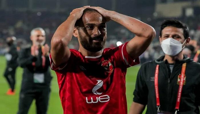 "شكرا يا حاوي".. رسالة الأهلي المصري بعد اعتزال وليد سليمان (فيديو)