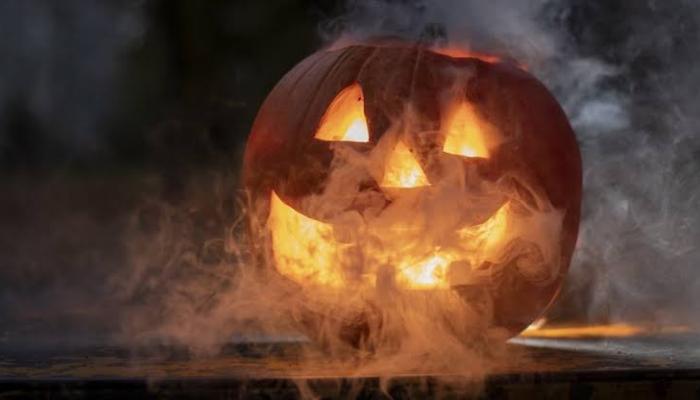 Halloween : découvrir les origines d’une tradition effrayante (vidéo)