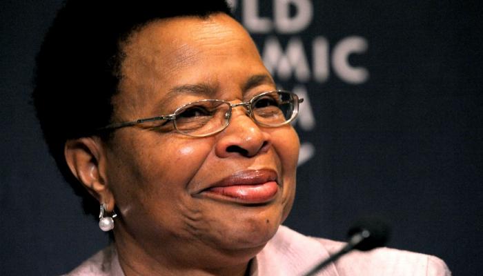 غراسا ماشيل.. 48 عاما من العُمر لخدمة قضايا المرأة والطفل