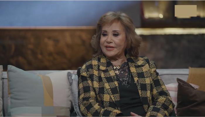 آمال رمزي تكشف حقيقة اعتزالها الفن وسبب رفضها الإنجاب