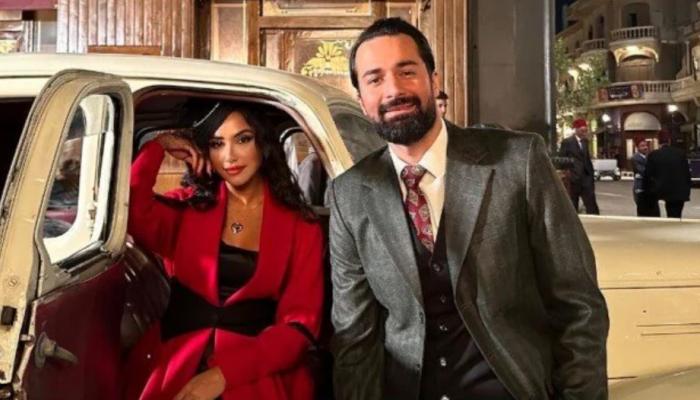 مكالمة من أحمد السقا لأحمد حاتم وآية سماحة بعد نجاح «عمر أفندي»