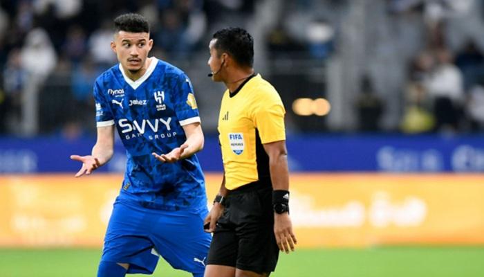 بعد أزمة ركلات الجزاء.. مفاجأة تصدم الهلال السعودي