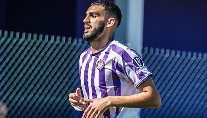 «سأحضر معسكر الجزائر القادم بشرط».. خليفة عطال يوجه رسالة لبيتكوفيتش