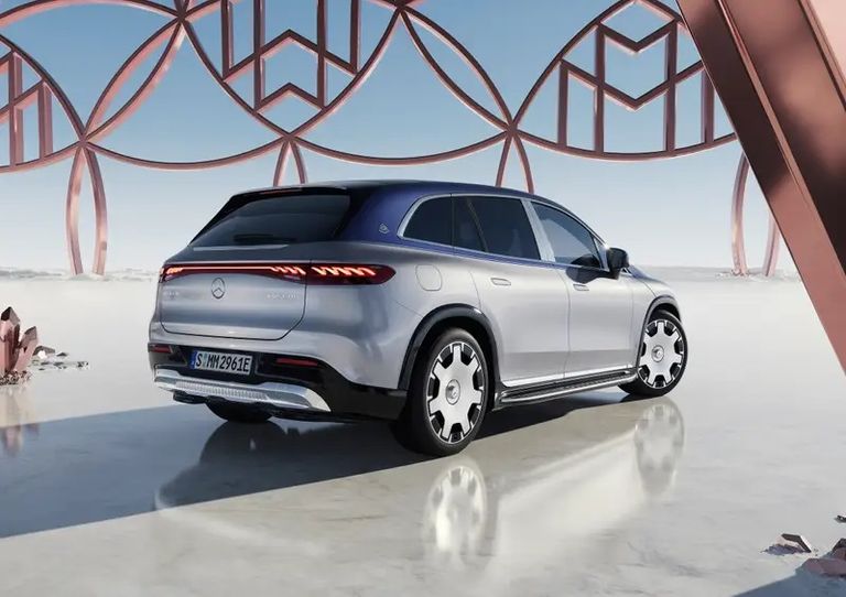 أفخم سيارة كهربائية في العالم Maybach Eqs 680 Suv
