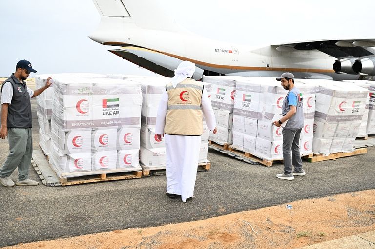 الإمارات تواصل دعم اللاجئين السودانيين والمجتمع المحلي في تشاد