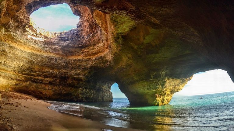 السياحة في البوفيرا بالبرتغال.. اكتشف تنوع الجمال الطبيعي السياحة في البوفيرا بالبرتغال.. اكتشف تنوع الجمال الطبيعي